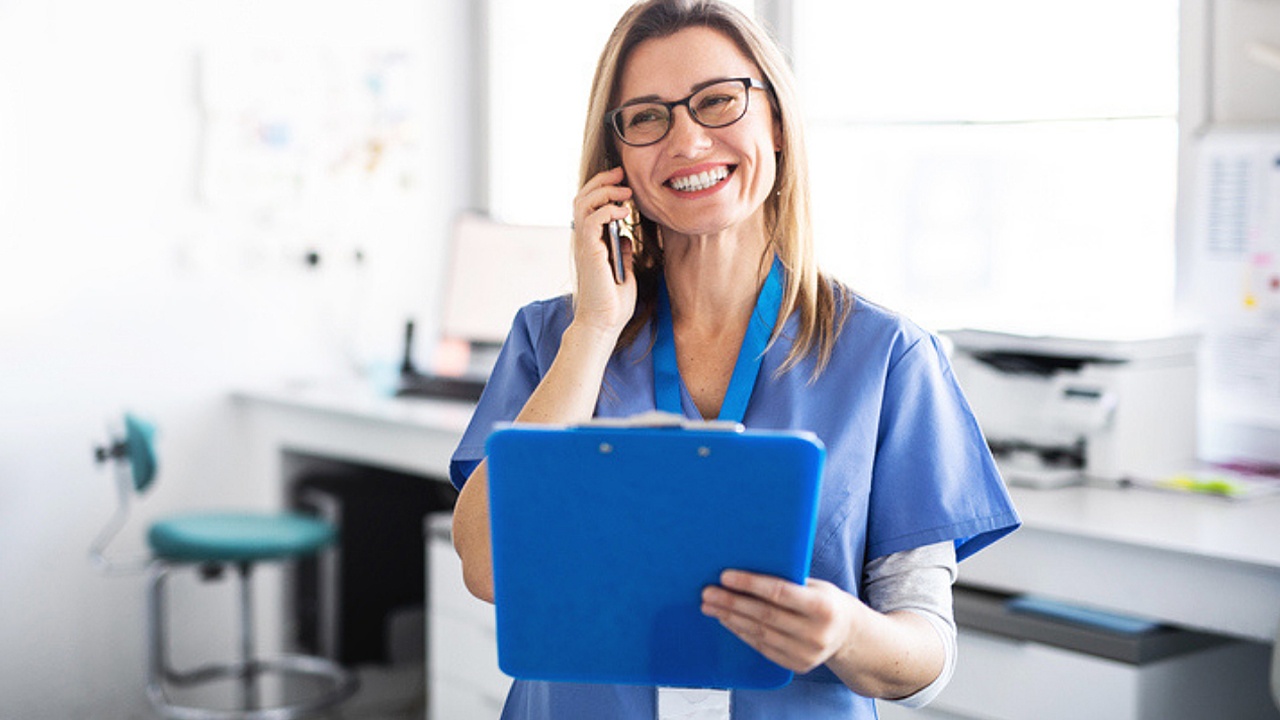 5 raisons de devenir secrétaire médicale